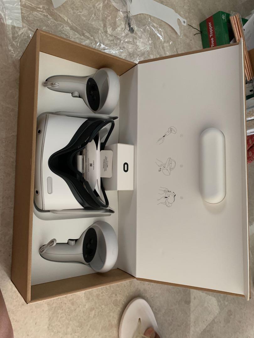 Oculus Quest 2, Hobbies & Toys, Toys & Games on Carousell