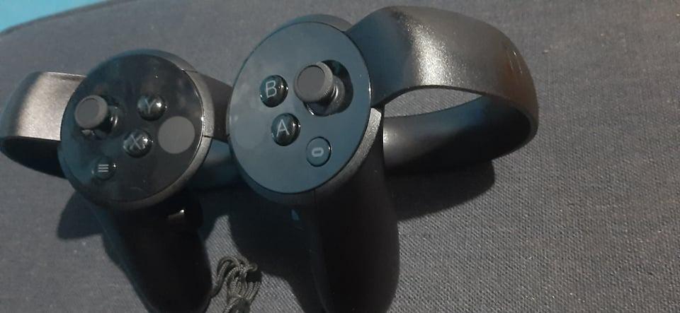 OCULUS RIFT CV1 TOUCH CONTROLLERS, Computers & Tech, Parts ...