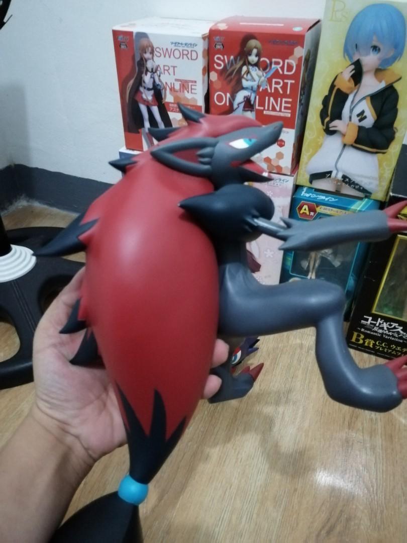 Pokemon Figure Zorua and Zoroark, Hobbies & Toys, Toys & Games on Carousell