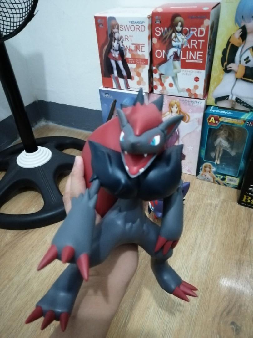 Pokemon Figure Zorua and Zoroark, Hobbies & Toys, Toys & Games on Carousell