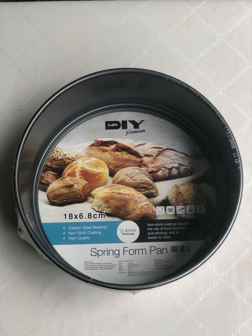 Spring form pan, Furniture & Home Living, Kitchenware & Tableware ...