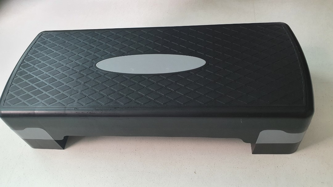 Step board, Sports Equipment, Exercise & Fitness, Cardio & Fitness ...