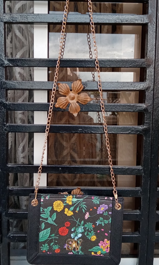 SV bag, Women's Fashion, Bags & Wallets, Shoulder Bags on Carousell