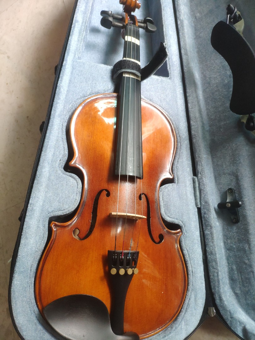 Synwin Violin size 3/4 model SV431005, Hobbies & Toys, Music & Media ...
