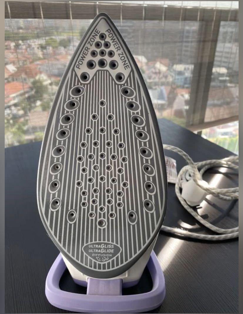 Tefal iron, TV & Home Appliances, Washing Machines and Dryers on Carousell