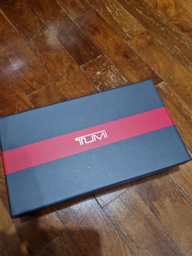 TUMI Travel Wallet Gift Box only, Luxury, Bags & Wallets on Carousell