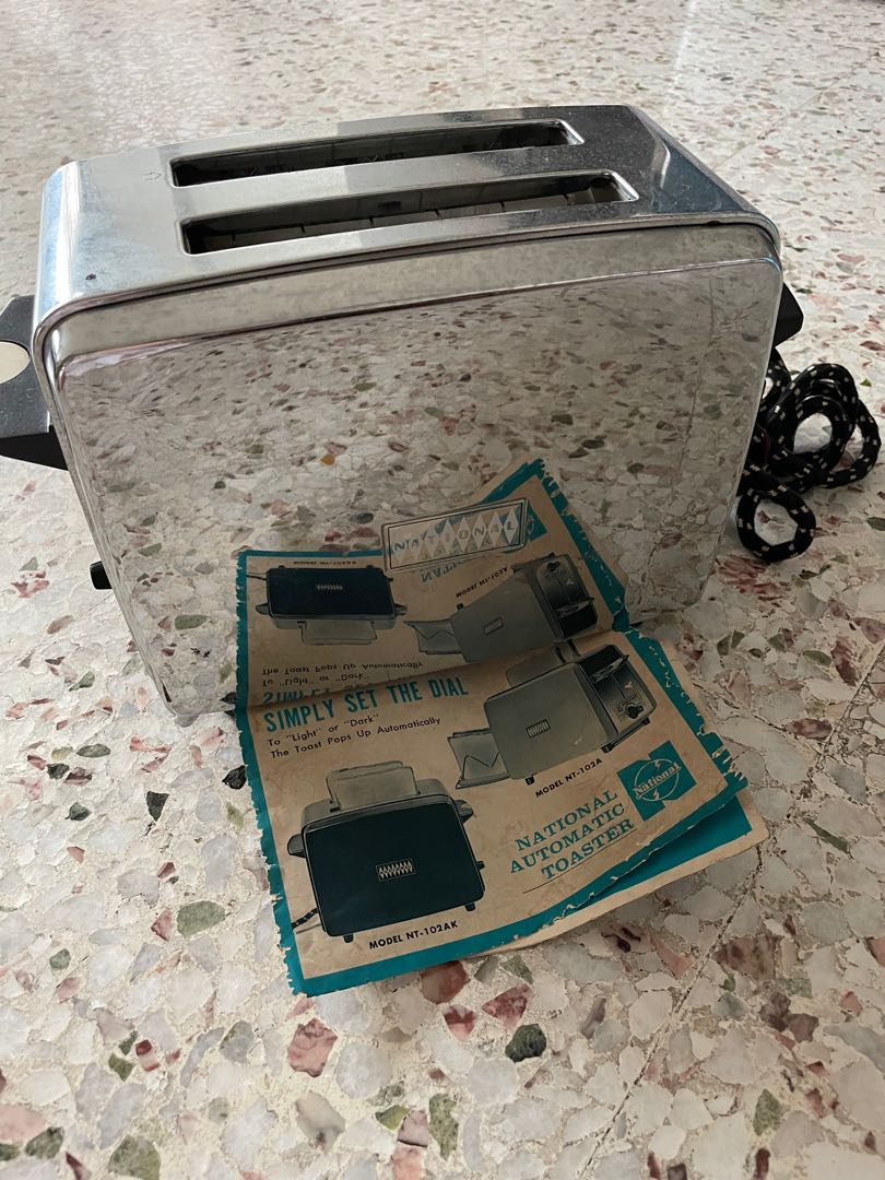 Vintage Toaster, Hobbies & Toys, Memorabilia & Collectibles, Vintage ...