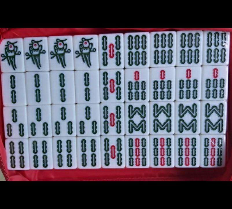 Mahjong set - White Jade color, Hobbies & Toys, Toys & Games on Carousell