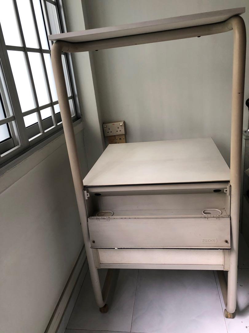 2 Tier computer desk with printer shelf and keyboard tray., Computers ...