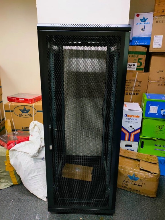 32u / 42u Data Cabinet | Brandnew, Computers & Tech, Parts ...