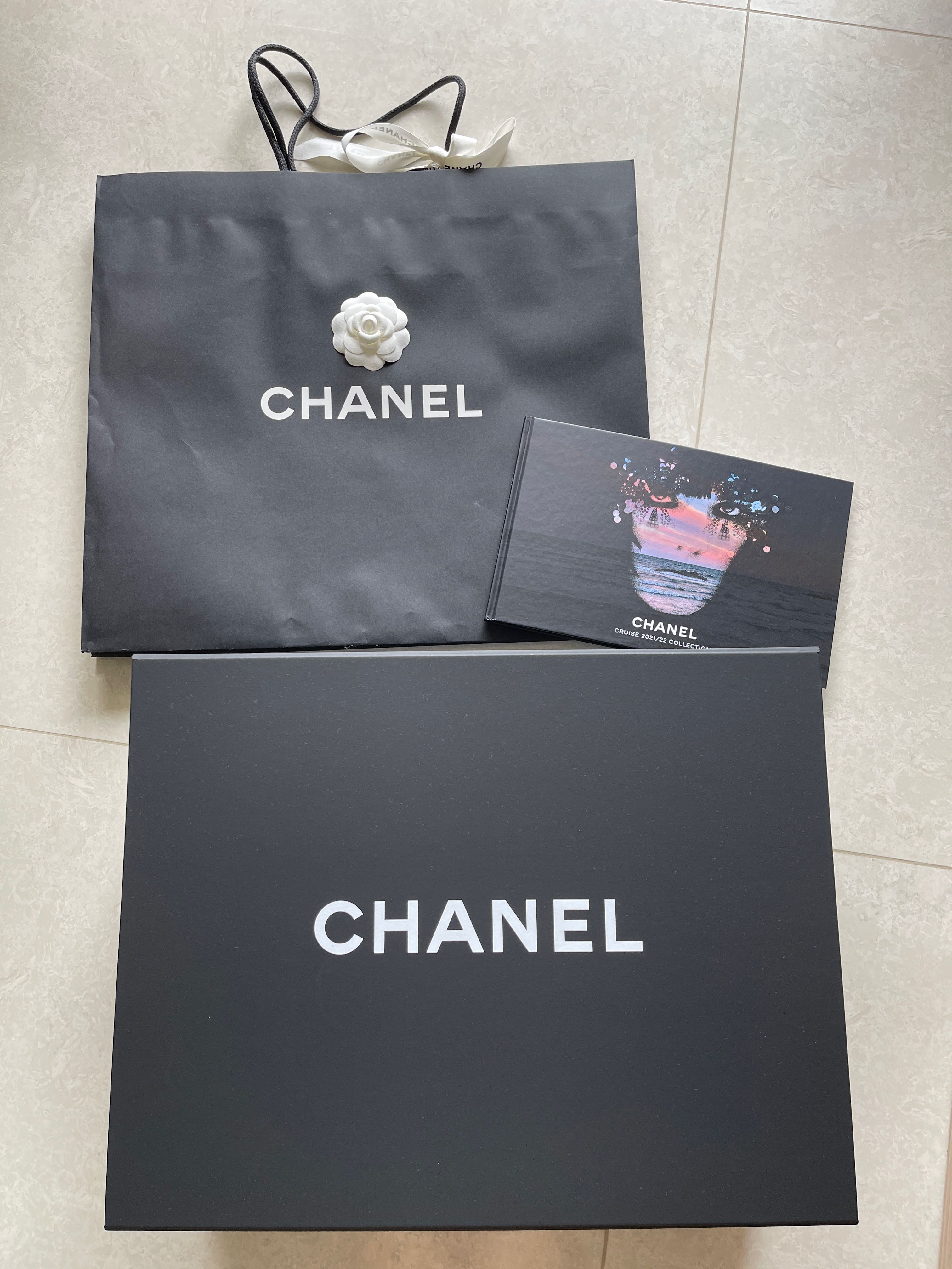 Chanel Paper Bag + box + catalogue + ribbon, Women's Fashion, Bags ...