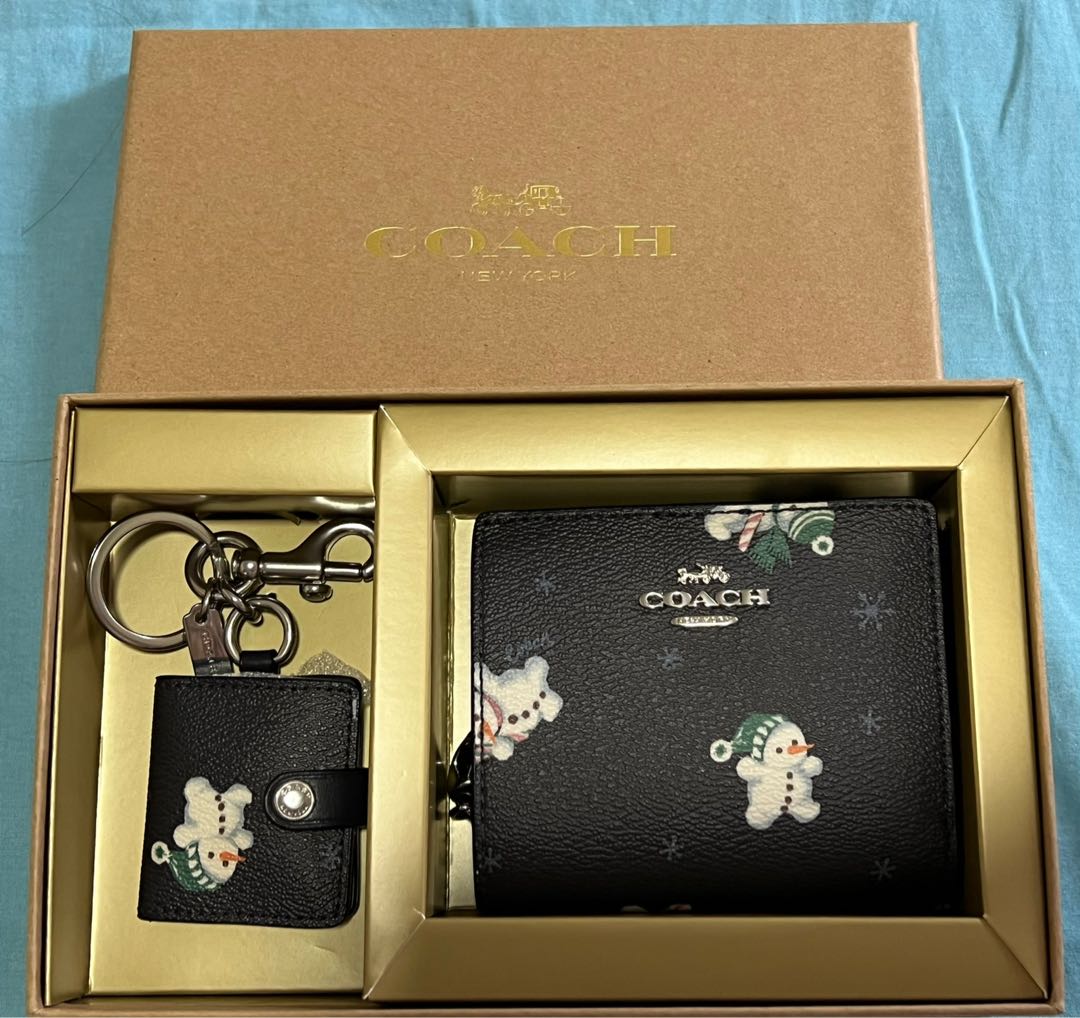 Coach Snowman Wallet Gift set, Men's Fashion, Watches & Accessories ...