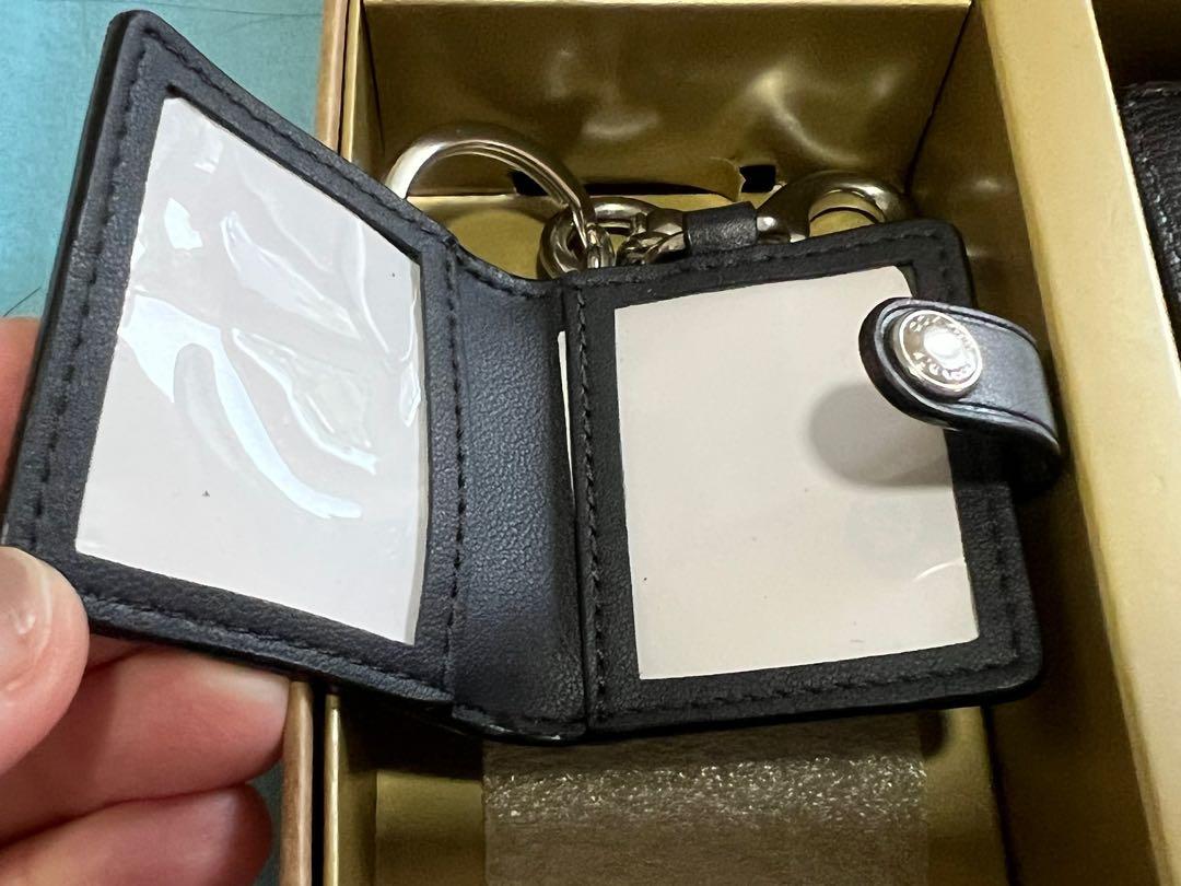 Coach Snowman Wallet Gift set, Men's Fashion, Watches & Accessories ...