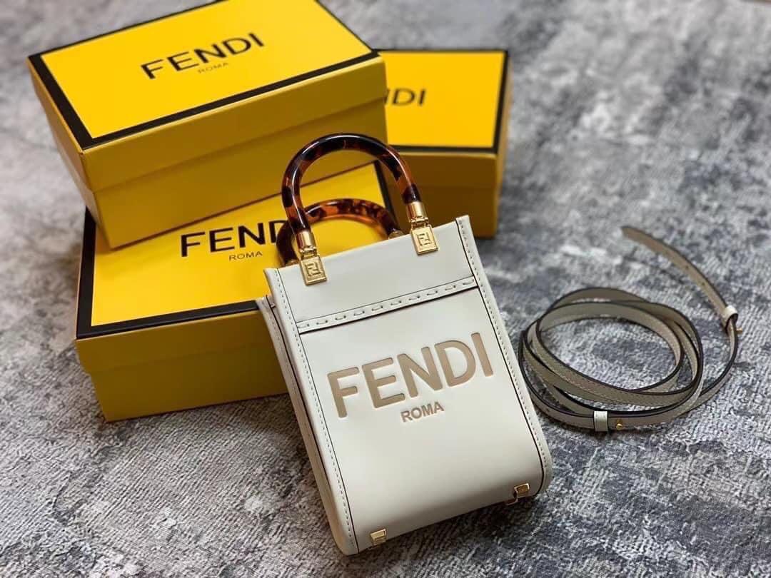 Fendi Roma Bag, Women's Fashion, Bags & Wallets, Cross-body Bags on ...
