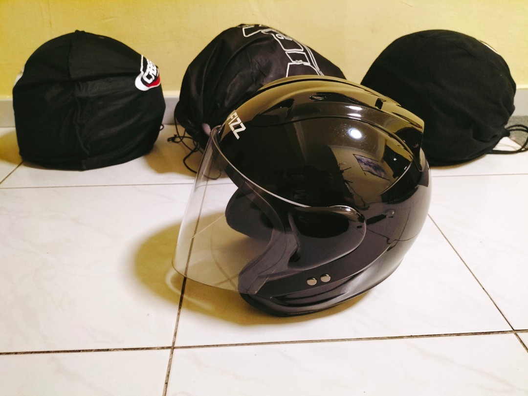 M-FIZZ Helmet XL, Motorcycles, Motorcycle Apparel on Carousell