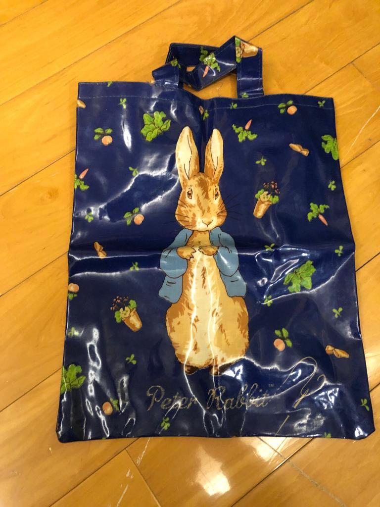 Peter Rabbit tote bag, 女裝, 手袋及銀包, Tote Bags - Carousell