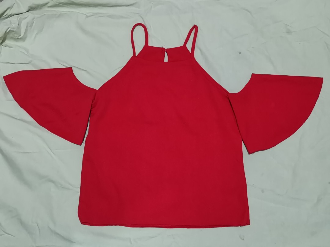 Plain Red Top, Women's Fashion, Tops, Blouses on Carousell