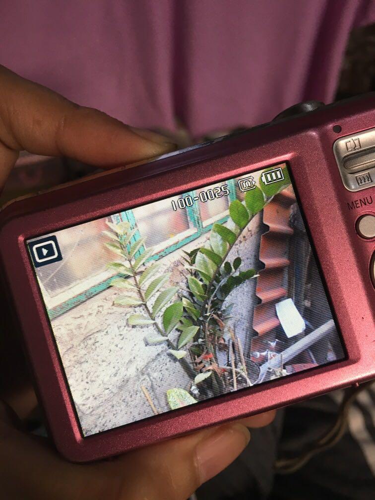 SAMSUNG DIGITAL CAMERA ES70, Photography, Cameras on Carousell