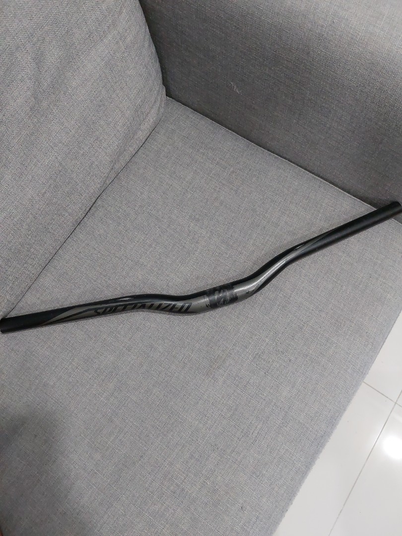 Specialized 680mm Riser bar, Sports Equipment, Bicycles & Parts, Parts ...
