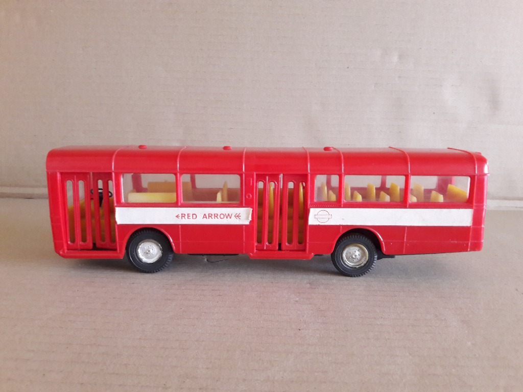 Vintage Red Arrow Toy Bus, Hobbies & Toys, Memorabilia & Collectibles ...