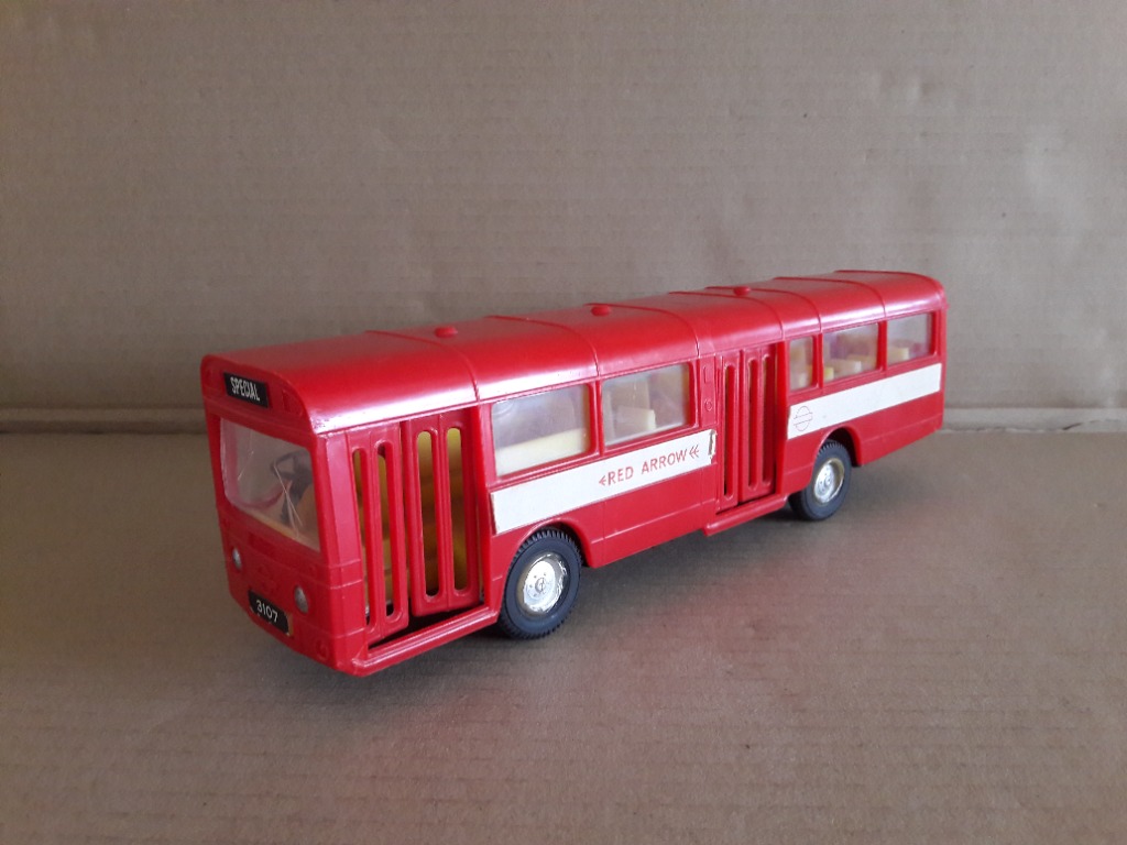 Vintage Red Arrow Toy Bus, Hobbies & Toys, Memorabilia & Collectibles ...