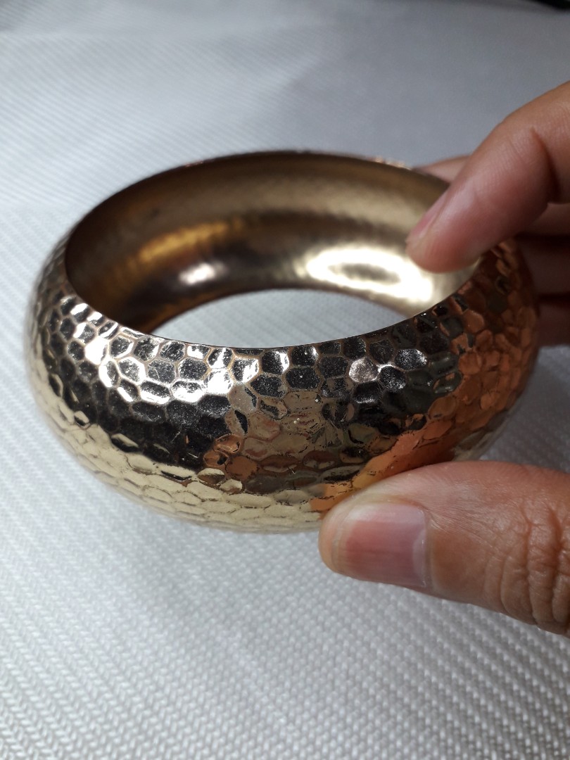 Vintage Bangle japan, Women's Fashion, Jewelry & Organizers, Bracelets ...