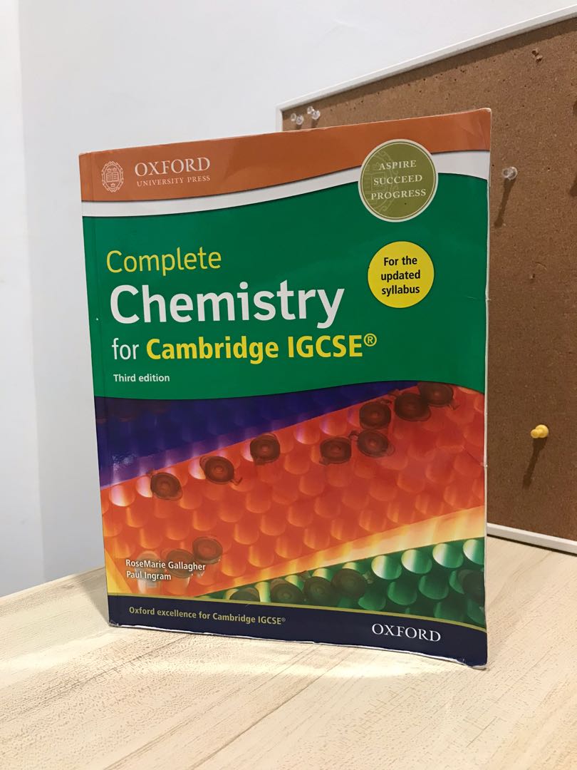 Cambridge IGCSE Complete Chemistry Textbook, Hobbies & Toys, Books ...