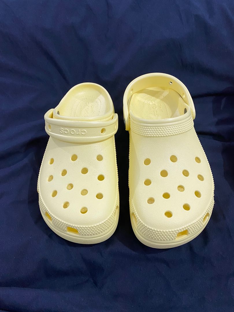 Crocs Banana Classic Platform, Women's Fashion, Footwear, Wedges on ...