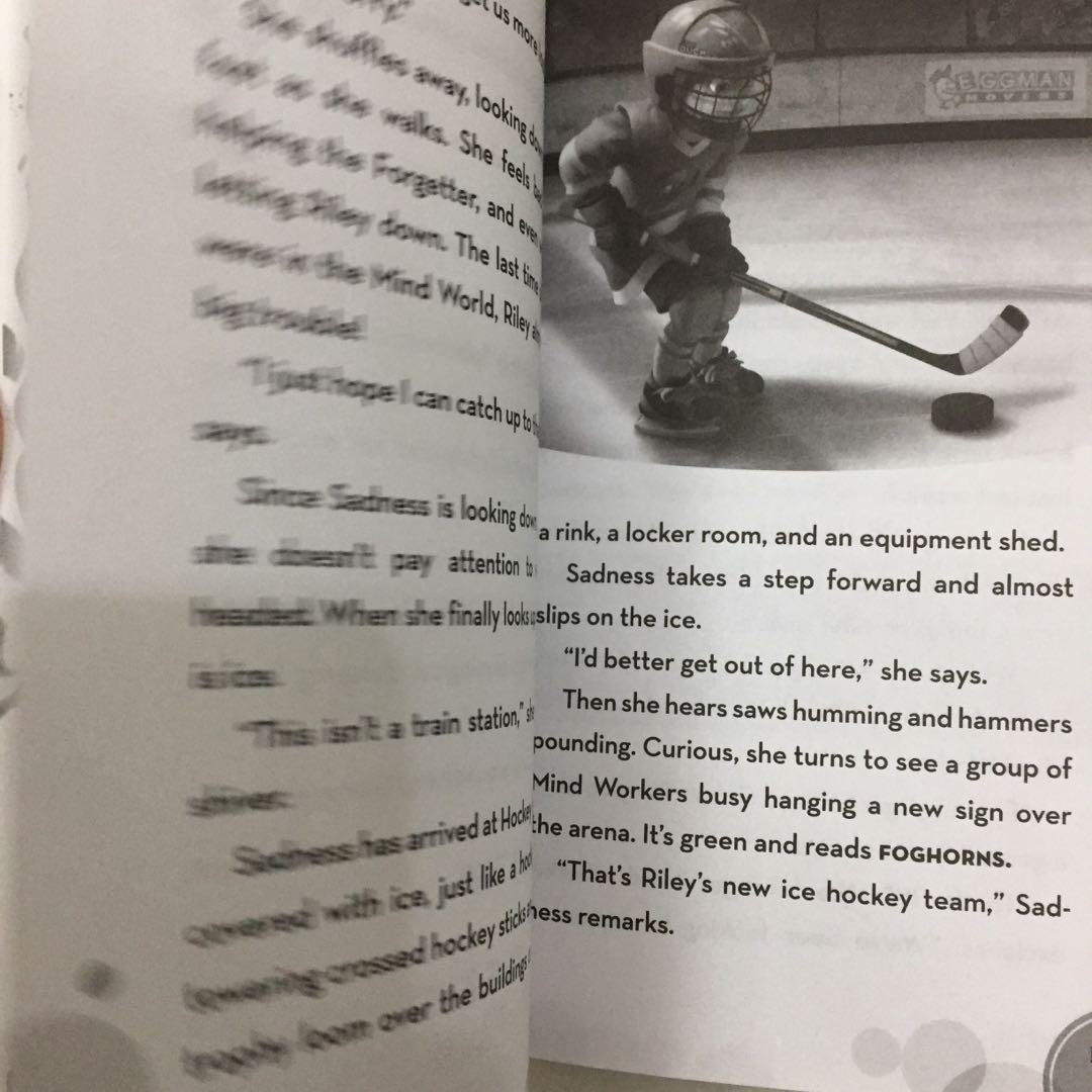 Disney book inside out. Sadness saves the day, 興趣及遊戲, 書本 & 文具, 小朋友書 ...