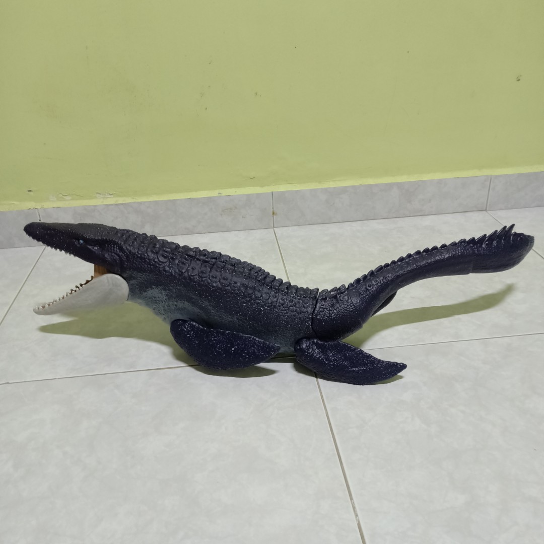 Jurassic park monosaurus, Hobbies & Toys, Toys & Games on Carousell