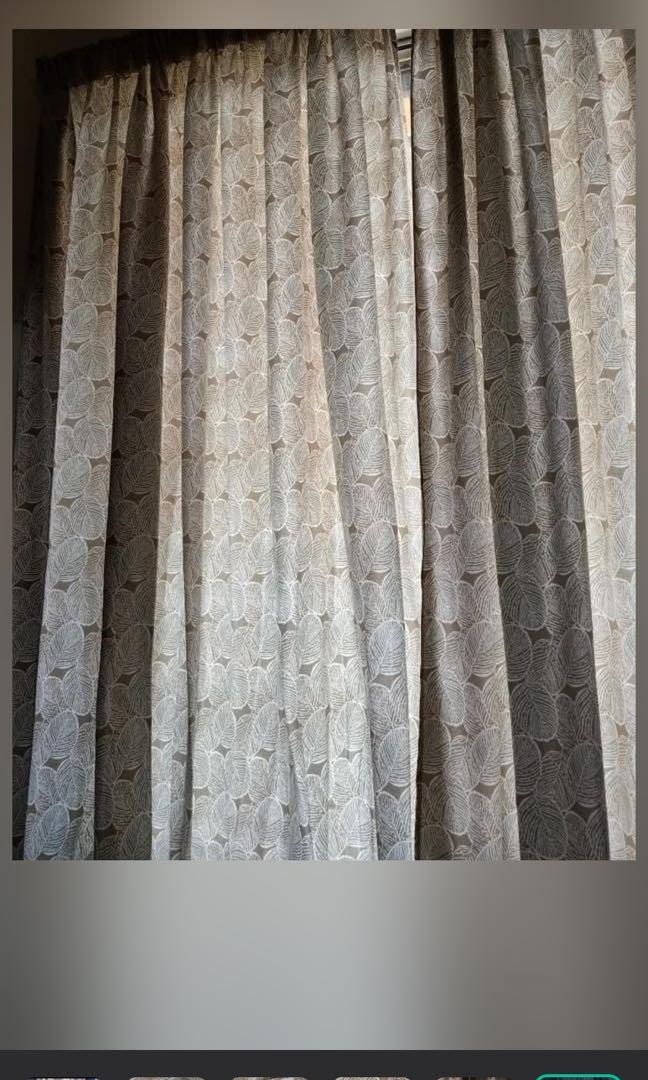 Kaison curtain, Looking For on Carousell