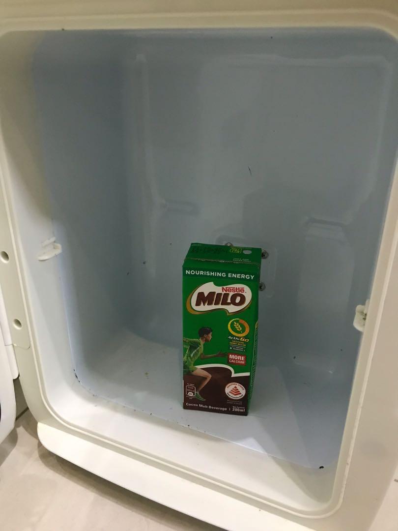 Kemin mini fridge refrigerator, TV & Home Appliances, Kitchen ...