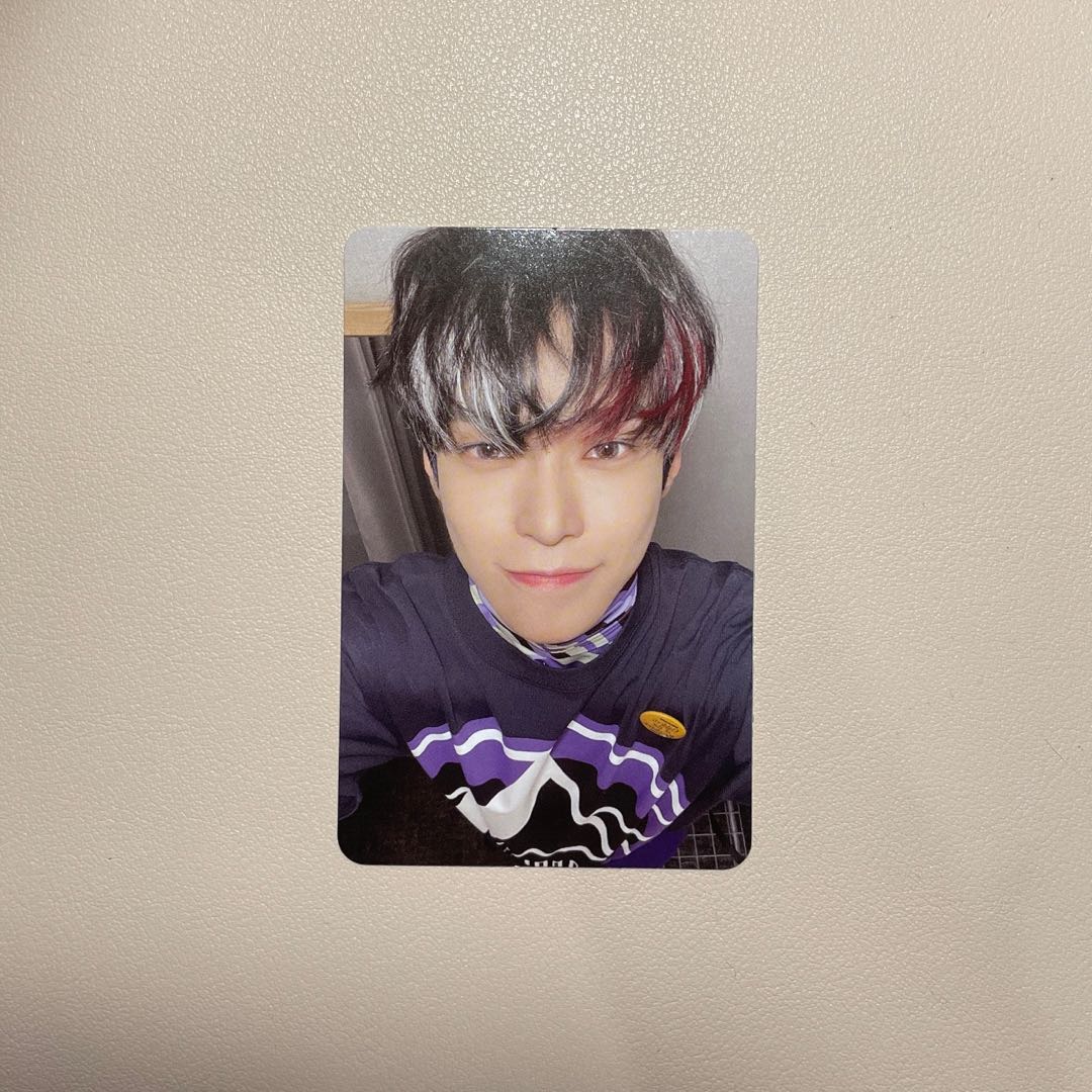 NCT Doyoung Sticker PC Sticky Version, Hobbies & Toys, Memorabilia ...