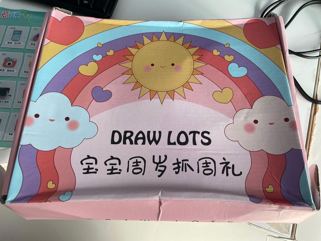 One year old Draw Lots, Babies & Kids, Infant Playtime on Carousell