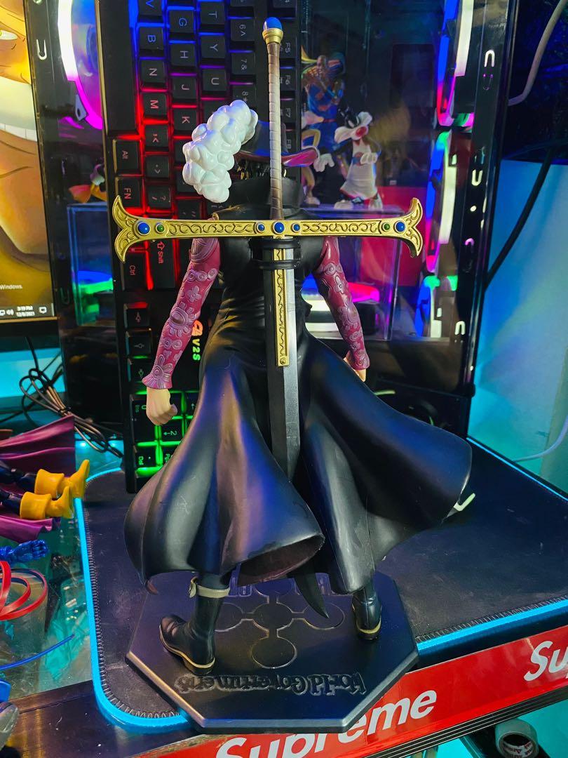 P.O.P MiHawk - hawk Eye Mihawk ONEPIECE, Hobbies & Toys, Toys & Games ...