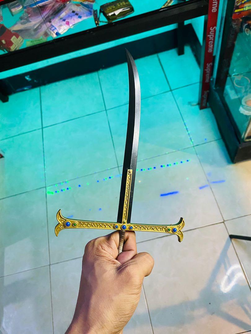 P.O.P MiHawk - hawk Eye Mihawk ONEPIECE, Hobbies & Toys, Toys & Games ...