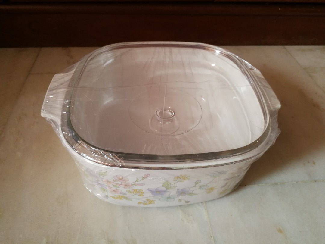 Pyrex Pot, Furniture & Home Living, Kitchenware & Tableware, Cookware ...