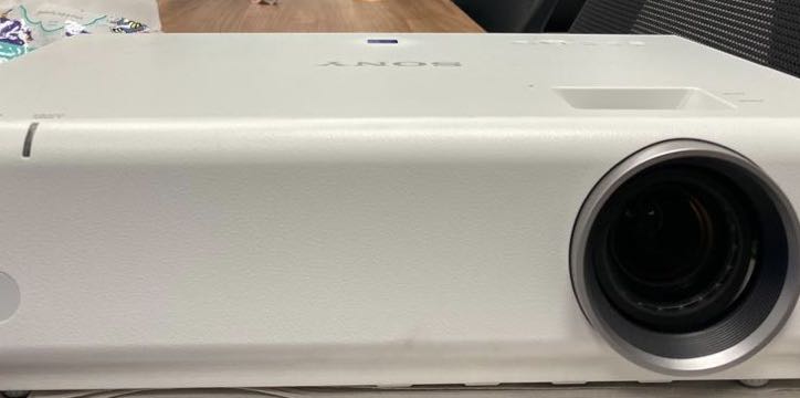 Sony projector, TV & Home Appliances, TV & Entertainment, Projectors on ...
