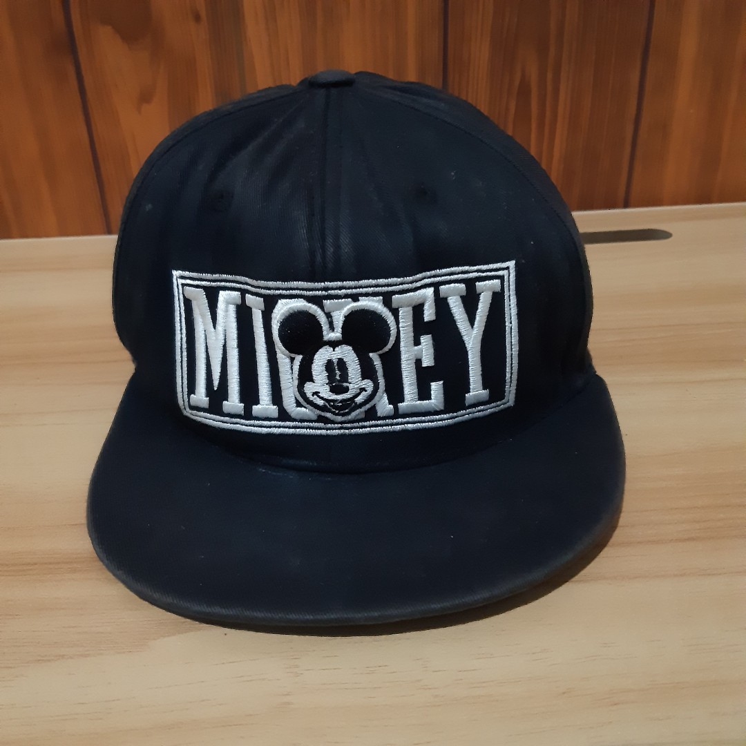 Topi disney original / topi mickey mouse, Bayi & Anak, Lainnya di Carousell
