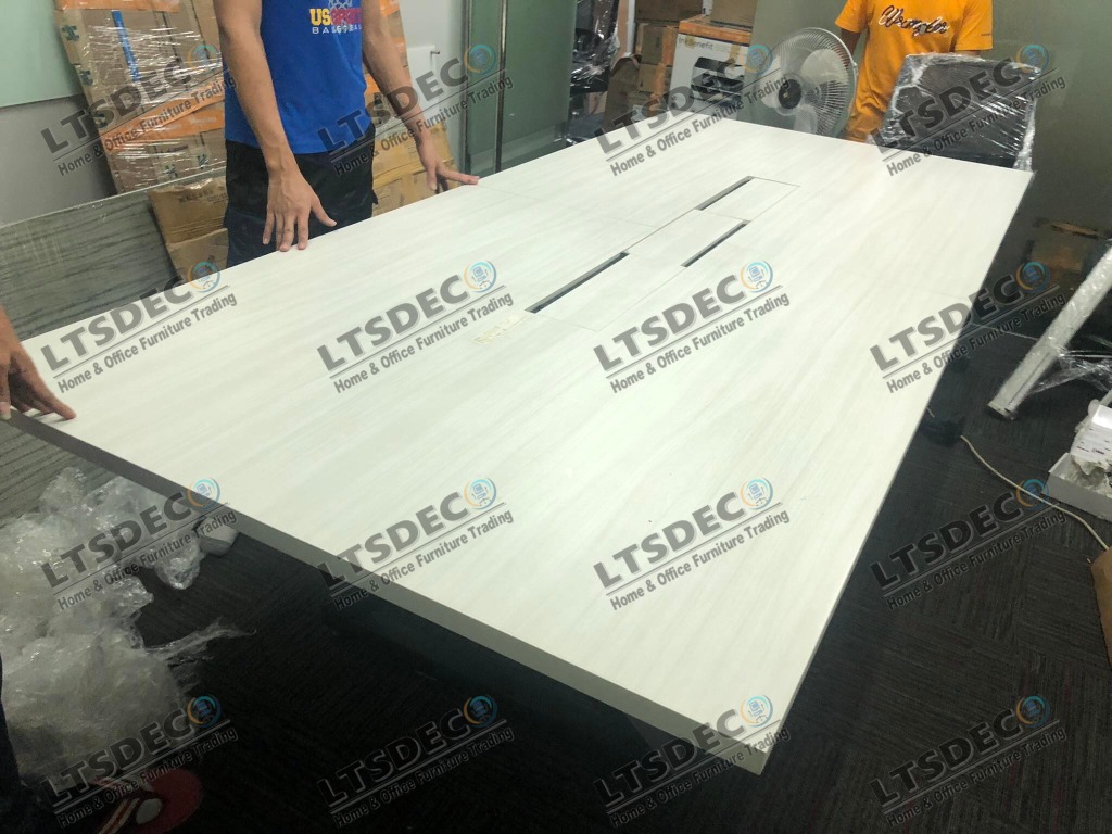 WORKSTATION LAMINATED TABLE OFFICE PARTITION, Furniture & Home Living ...