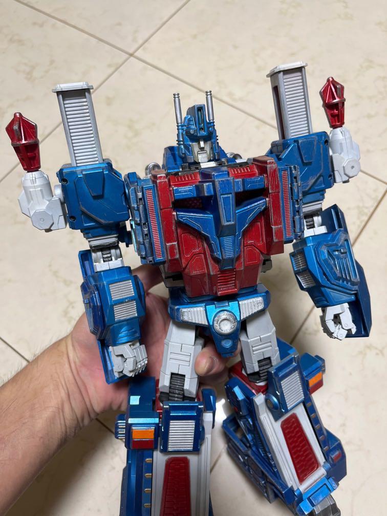 Transformer 3rd party KFC Citizen Stack (Ultra Magnus), Hobbies & Toys ...