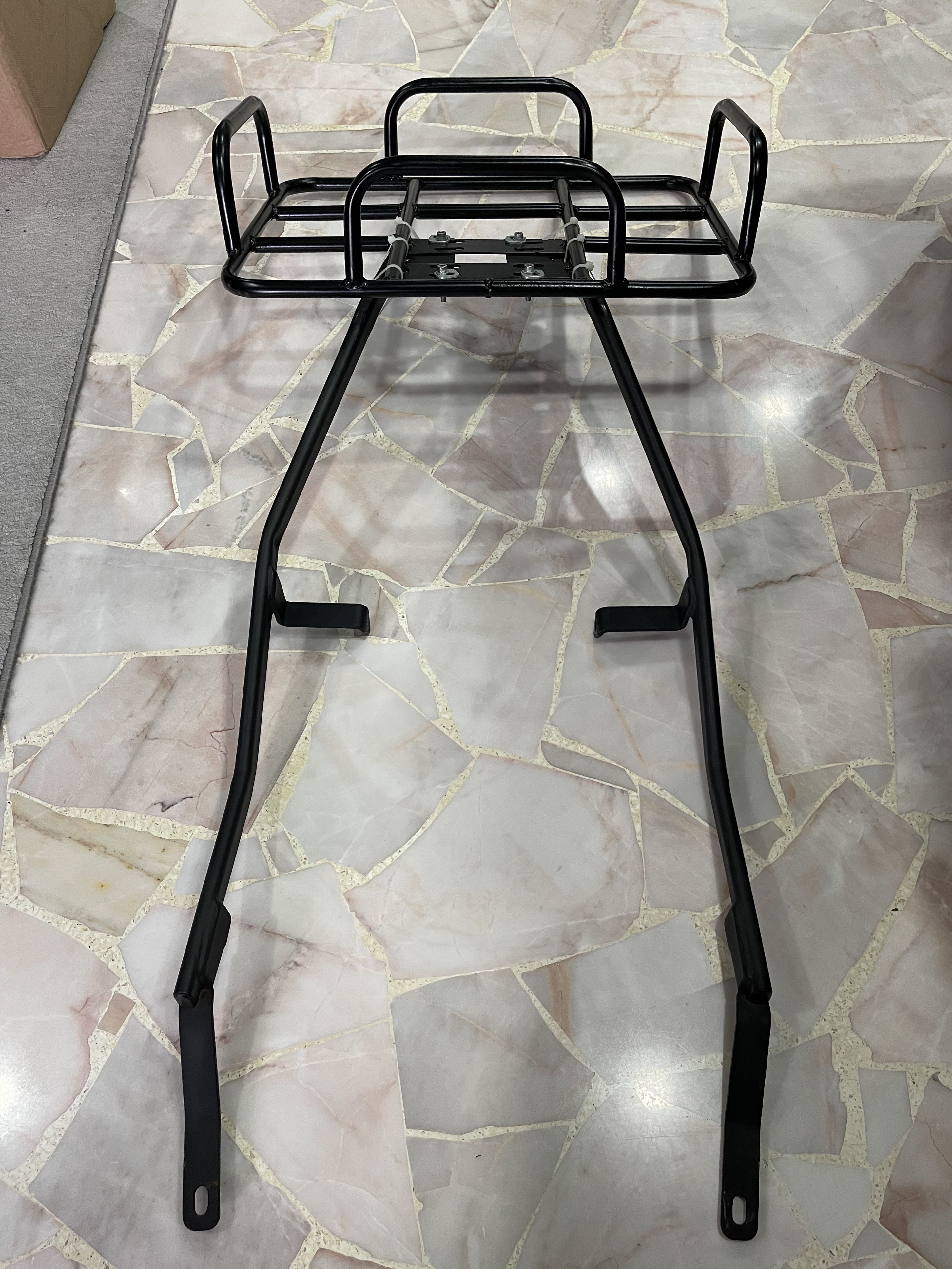 Aerox Box Rack with Delivery Bag Base, Motorcycles, Motorcycle ...