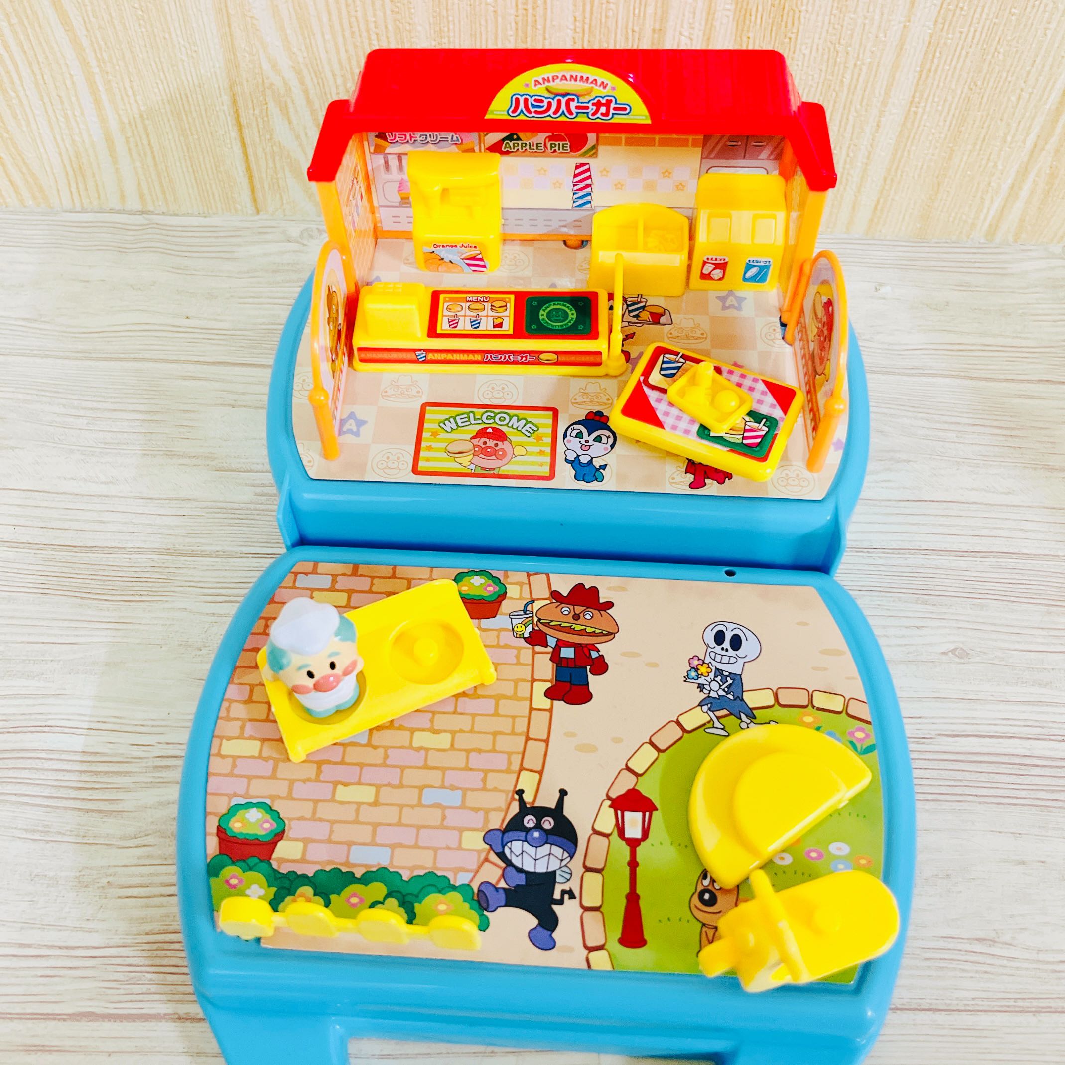 Anpanman Hamburger Shop Miniature Toys Box, Hobbies & Toys, Toys ...
