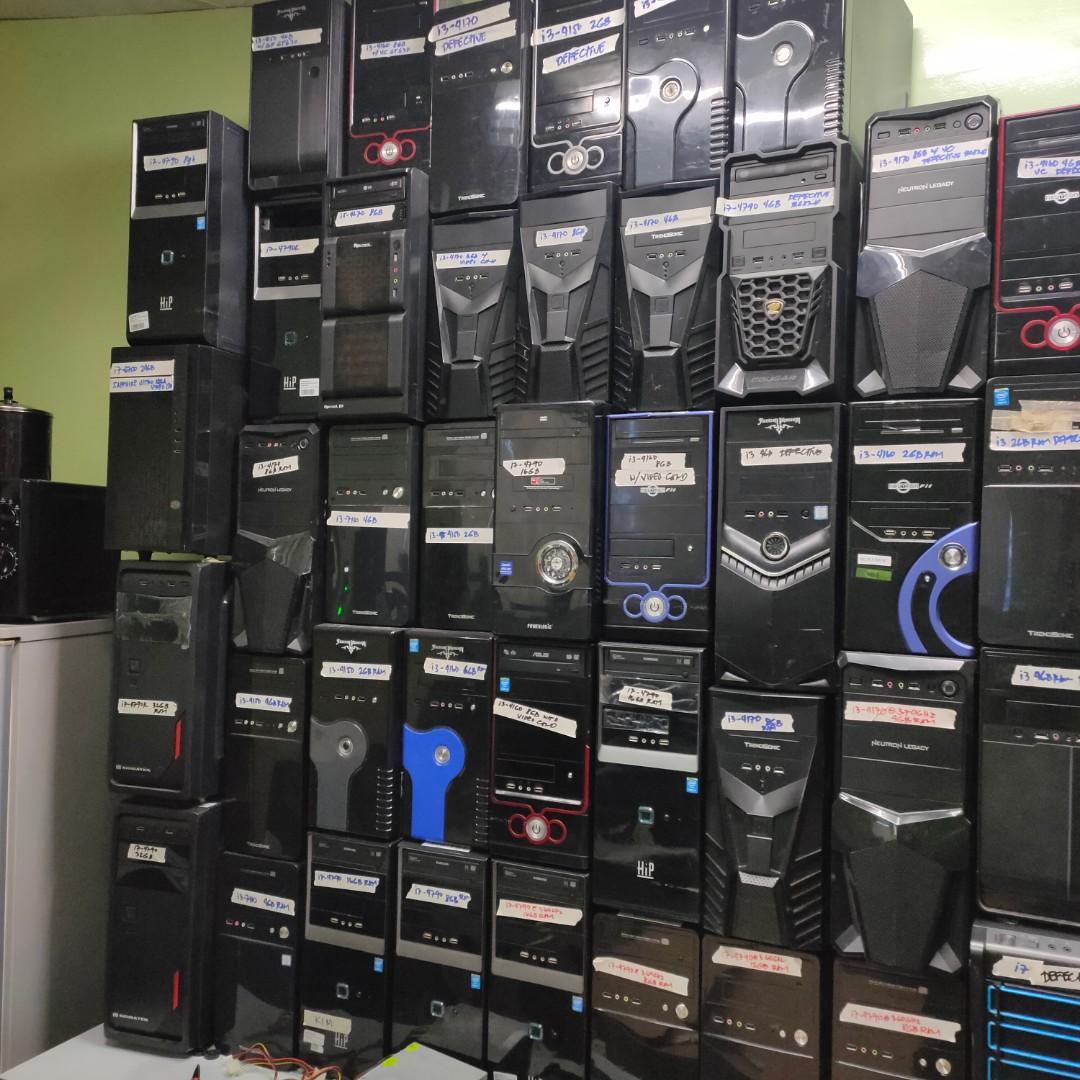 CPU's and Monitor s for Sale 1 lot, Computers & Tech, Desktops on Carousell