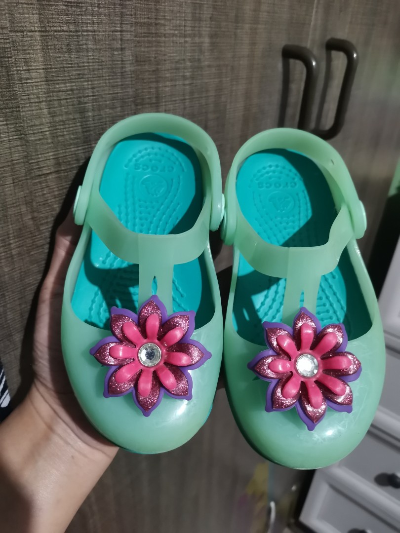 Crocs c9, Babies & Kids, Babies & Kids Fashion on Carousell