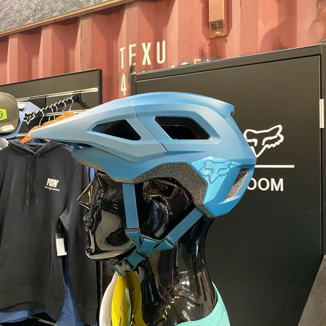 Fox Mainframe MTB Helmet, Sports Equipment, Bicycles & Parts, Bicycles ...