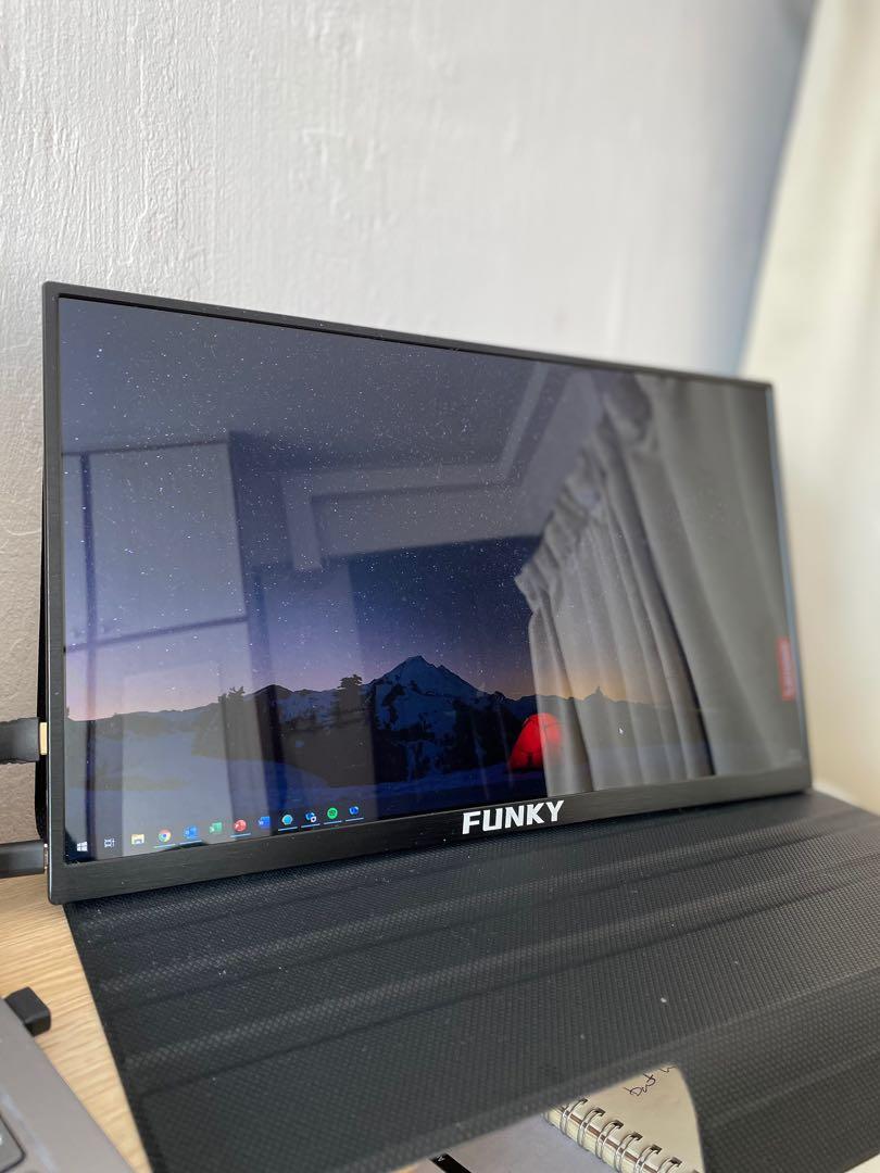 Funky Portable Monitor 15.6" Wide Screen, Computers & Tech, Parts ...