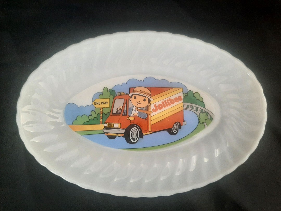 Jollibee Plate, Hobbies & Toys, Memorabilia & Collectibles, Vintage ...