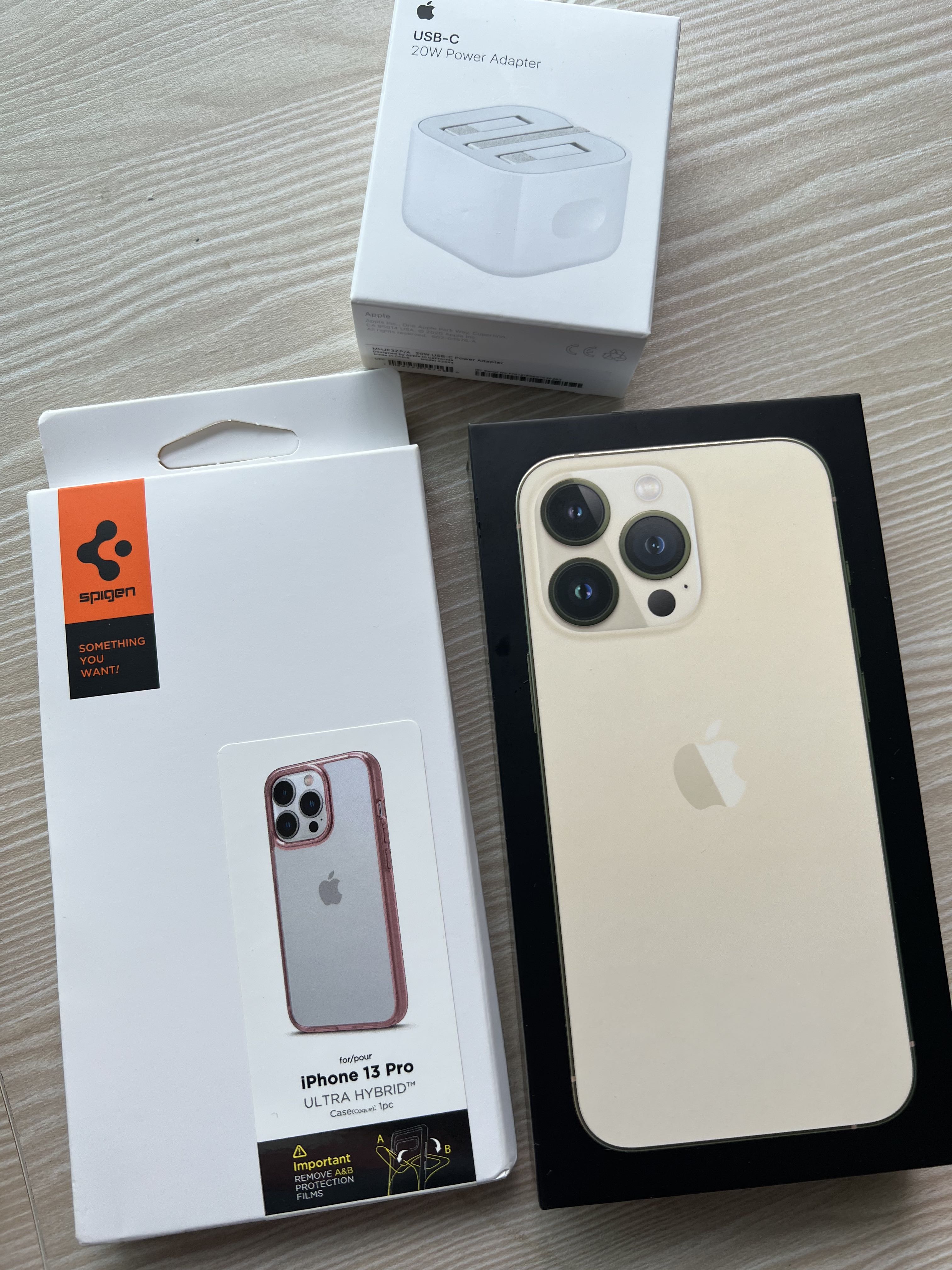 *LIKE NEW W AUTH FREEBIES* IPhone 13 Pro 256GB (Gold), Mobile Phones ...