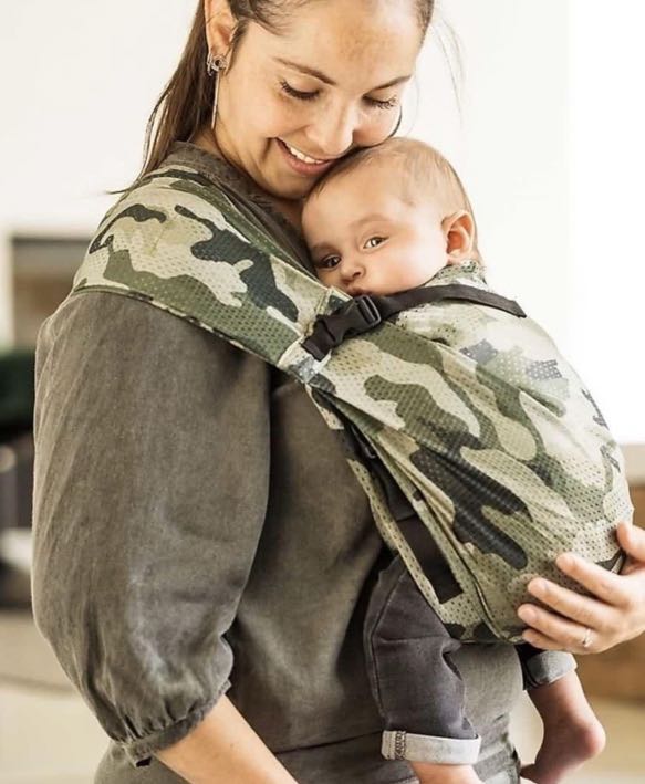 Minimonkey Mini Sling - Army, Babies & Kids, Going Out, Carriers ...